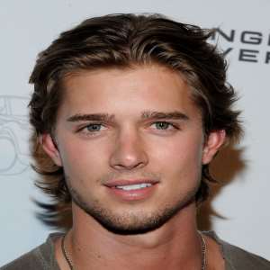 Drew Van Acker Birthday, Real Name, Age, Weight, Height, Family, Facts ...