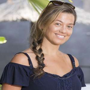 Claire Strutton Birthday, Real Name, Age, Weight, Height, Family, Facts ...