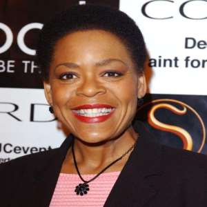 Yvette Freeman Birthday, Real Name, Age, Weight, Height, Family, Facts ...