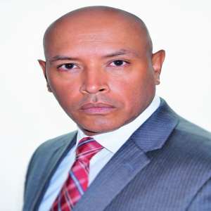 Frank Cuervo (Actor) Birthday, Real Name, Age, Weight, Height, Family ...