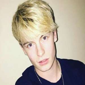 Andy Fowler (Singer) Birthday, Real Name, Age, Weight, Height, Family ...