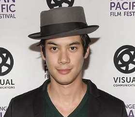 Ben Levin (Actor) Birthday, Real Name, Age, Weight, Height, Family ...