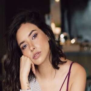 Ana Vbon Birthday, Real Name, Age, Weight, Height, Family, Facts ...