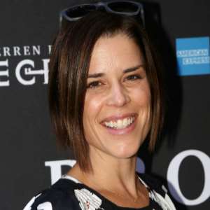 Neve Campbell Birthday, Real Name, Age, Weight, Height, Family, Facts ...