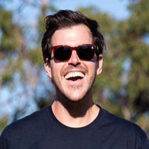 Brett Stanford Birthday, Real Name, Age, Weight, Height, Family, Facts ...