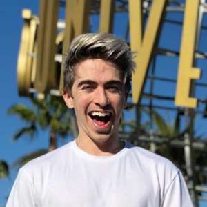 Ryan Hughes Birthday, Real Name, Age, Weight, Height, Family, Facts ...