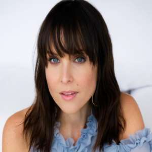 Angela Bloomfield Birthday, Real Name, Age, Weight, Height, Family ...