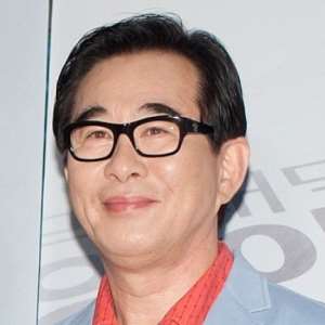 Song Min-hyung Birthday, Real Name, Age, Weight, Height, Family, Facts ...