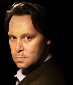 Christian McKay Birthday, Real Name, Age, Weight, Height, Family, Facts ...