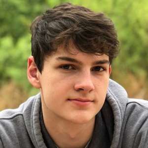 Stephen Lloyd (YouTuber) Birthday, Real Name, Age, Weight, Height ...