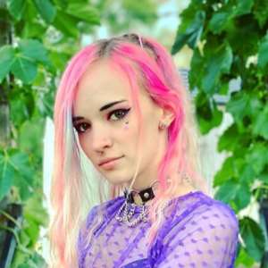 Arin Knox Birthday, Real Name, Age, Weight, Height, Family, Facts ...