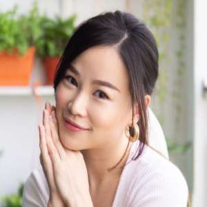Charis Ow Birthday, Real Name, Age, Weight, Height, Family, Facts ...