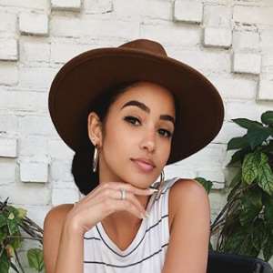 Kayla Phillips Birthday, Real Name, Age, Weight, Height, Family, Facts ...