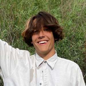 Eli Utley Birthday, Real Name, Age, Weight, Height, Family, Facts ...