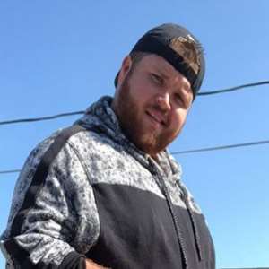 Austin Miles Geter Birthday, Real Name, Age, Weight, Height, Family ...