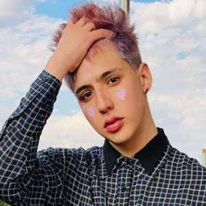 Social Media Celebrities >> TikTok(Musical.ly)- Notednames