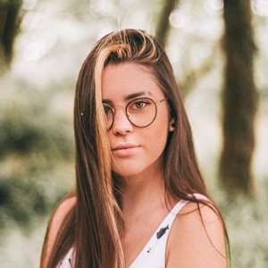 Lucia Fernandez Birthday, Real Name, Age, Weight, Height, Family, Facts ...