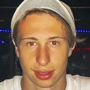 Nick Smith (YouTuber) Birthday, Real Name, Age, Weight, Height, Family ...