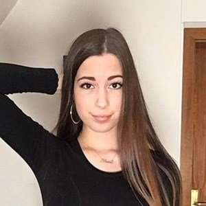 Alina Bolg Birthday, Real Name, Age, Weight, Height, Family, Facts ...