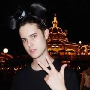 Joshua Miles (YouTube) Birthday, Real Name, Age, Weight, Height, Family ...