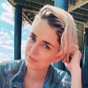 Tiffany Steinberg Birthday, Real Name, Age, Weight, Height, Family ...