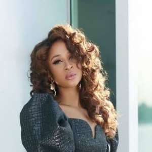 Adesua Etomi Birthday, Real Name, Age, Weight, Height, Family, Facts ...