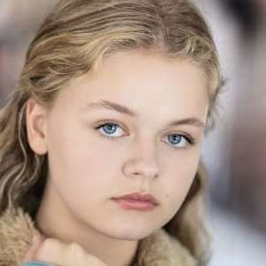 Kylie Rogers Birthday, Real Name, Age, Weight, Height, Family, Facts ...