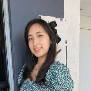 Clareee ASMR Birthday, Real Name, Age, Weight, Height, Family, Facts ...