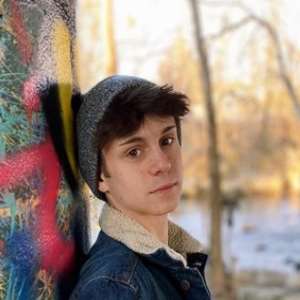 Derek Fry Birthday, Real Name, Age, Weight, Height, Family, Facts ...