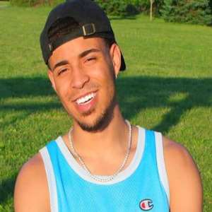 Noah Jacob Birthday, Real Name, Age, Weight, Height, Family, Facts ...