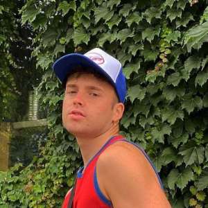 Cameron Field Birthday, Real Name, Age, Weight, Height, Family, Facts ...