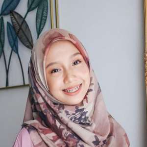 Syuhaila Rzm Birthday, Real Name, Age, Weight, Height, Family, Facts ...