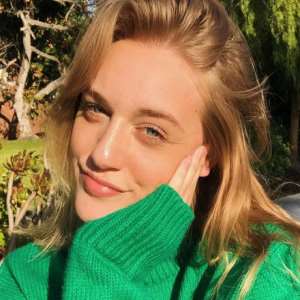 Emily Seawright Birthday, Real Name, Age, Weight, Height, Family, Facts ...