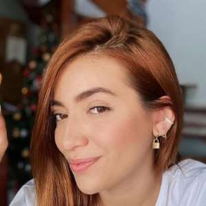 Dani Russo Birthday, Real Name, Age, Weight, Height, Family, Facts ...