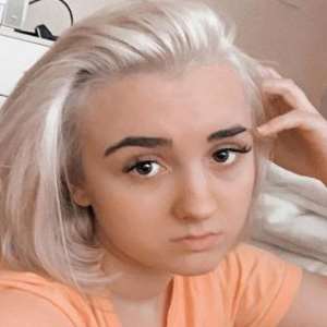 Chi With A C Birthday, Real Name, Age, Weight, Height, Family, Facts ...