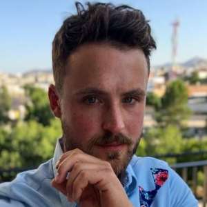 Dylan Efron Birthday, Real Name, Age, Weight, Height, Family, Facts ...