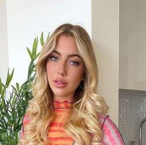 Katherine Rose (YouTuber) Birthday, Real Name, Age, Weight, Height ...