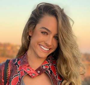 Sommer Ray Birthday, Real Name, Age, Weight, Height, Family, Facts ...