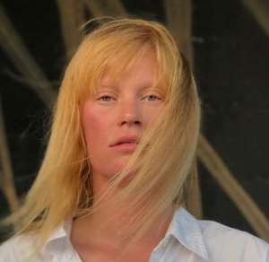 Denna Thomsen Birthday, Real Name, Age, Weight, Height, Family, Facts ...