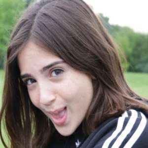 Miss Bee Birthday, Real Name, Age, Weight, Height, Family, Facts ...