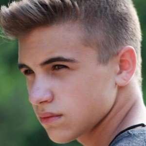 Cameron George (YouTuber) Birthday, Real Name, Age, Weight, Height ...