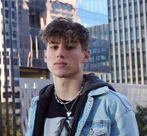 Mason Gaines Birthday, Real Name, Age, Weight, Height, Family, Facts ...