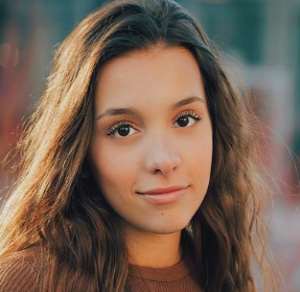 Iris Ferrari Birthday, Real Name, Age, Weight, Height, Family, Facts ...