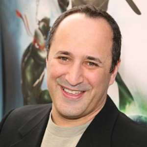 Mitchell Whitfield Birthday, Real Name, Age, Weight, Height, Family ...