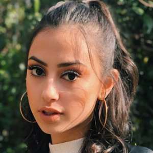 Stephanie Cood Birthday, Real Name, Age, Weight, Height, Family, Facts ...
