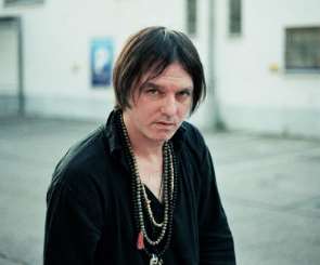Anton Newcombe Birthday, Real Name, Age, Weight, Height, Family, Facts ...