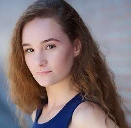 Ellie Darcey-Alden Birthday, Real Name, Age, Weight, Height, Family ...