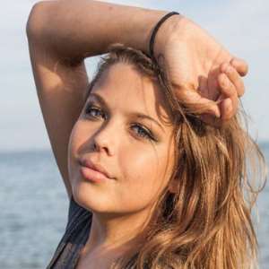 Corey Maison Birthday, Real Name, Age, Weight, Height, Family, Facts ...