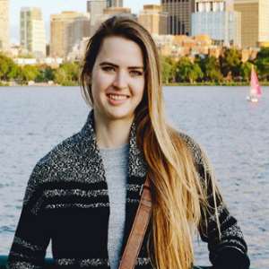 Heather Rooney Birthday, Real Name, Age, Weight, Height, Family, Facts ...