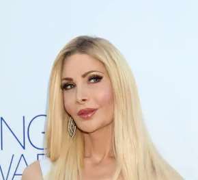 Cassandra Cass Birthday, Real Name, Age, Weight, Height, Family, Facts ...